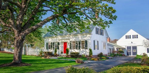 Wedding Venue Review: Live Well Farm