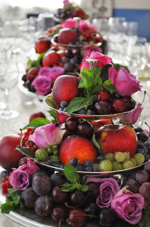 20 Fruit Centerpieces for Every Season | Woman Getting Married