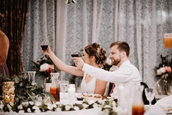 The Dos and Don'ts of Writing (and Giving) a Best Man Speech