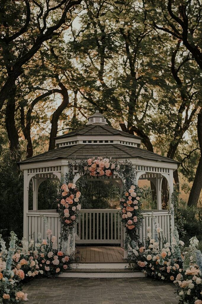 Backyard Wedding Inspiration: Create a Stunning Outdoor Celebration