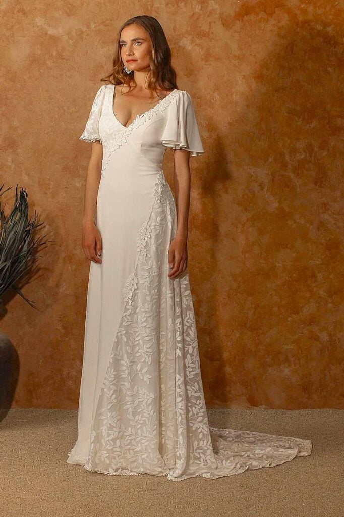 Boho Wedding Dress Styles: 20+ Dreamy Gowns for the Free-Spirited Bride